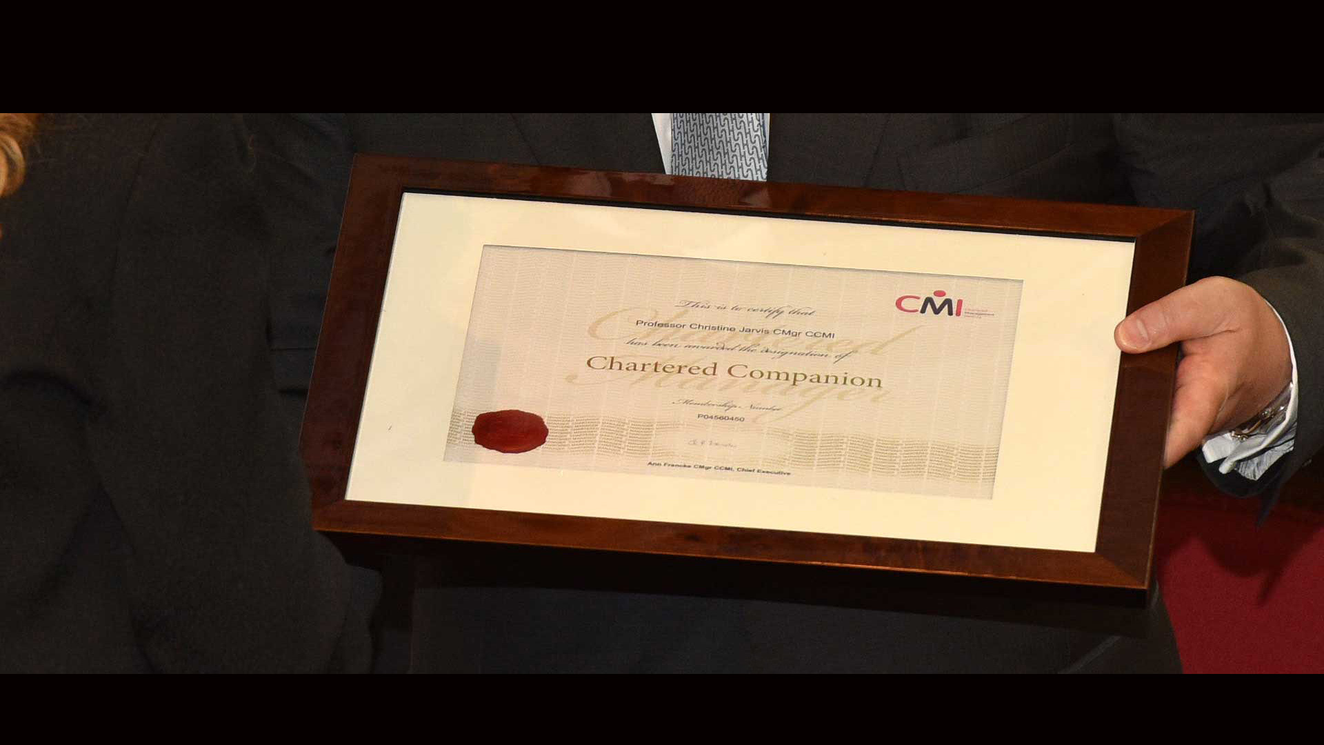 Uni wins CMI Outstanding Innovation and Delivery Award - University of ...