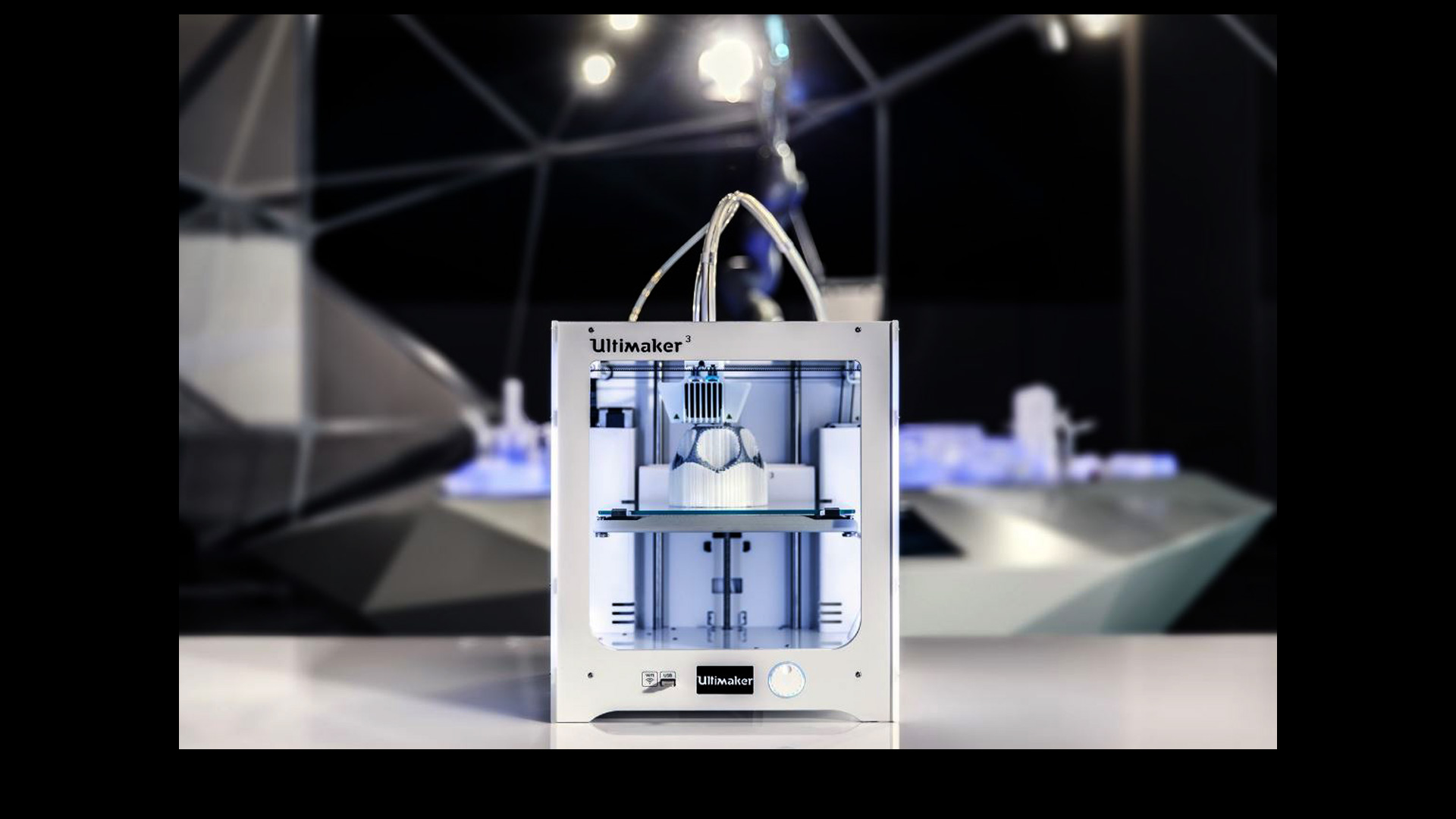 3M BIC uses its 3D printers for PPE to help protect key workers ...