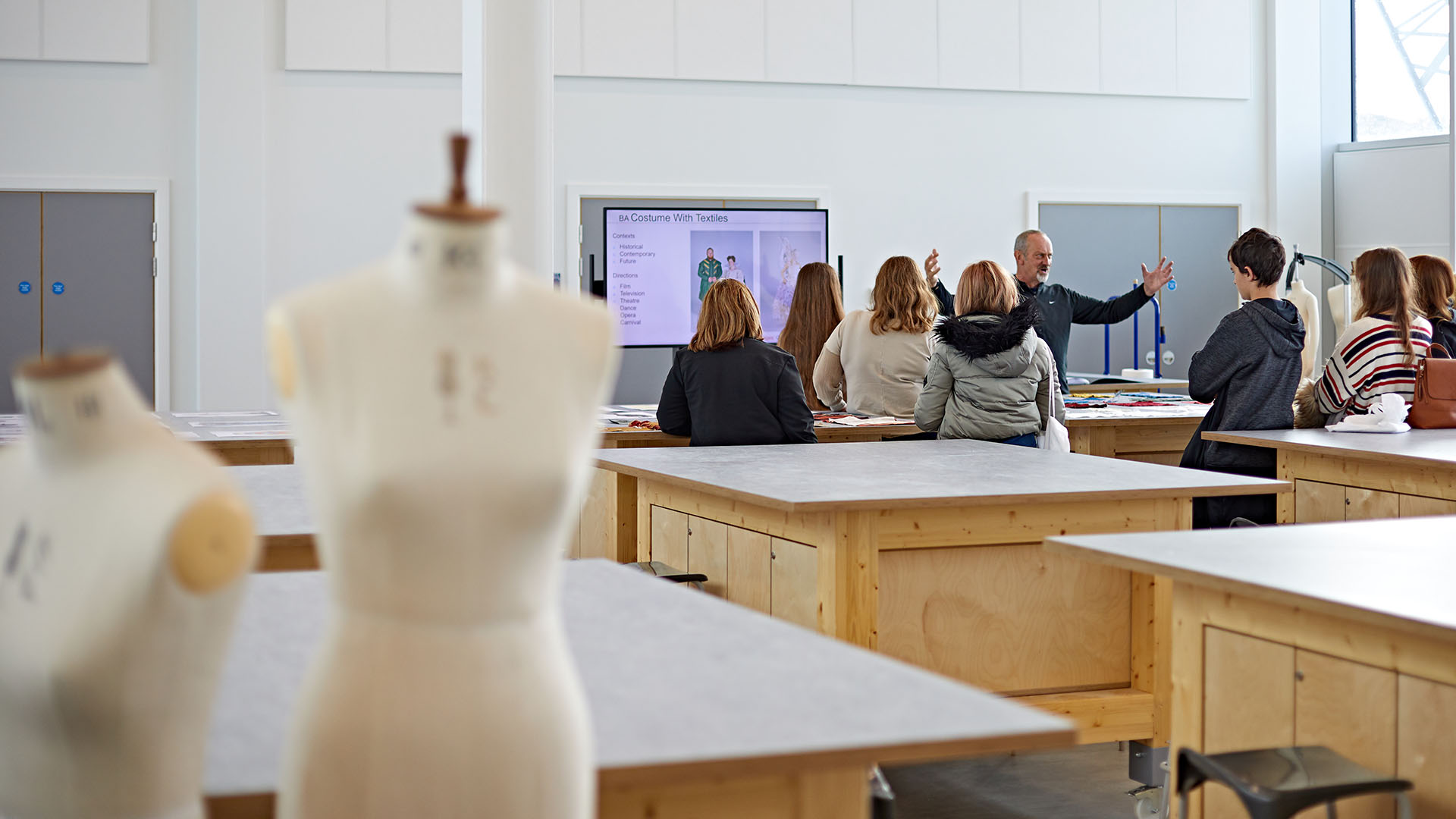 New internships will offer vital experience to textiles students ...