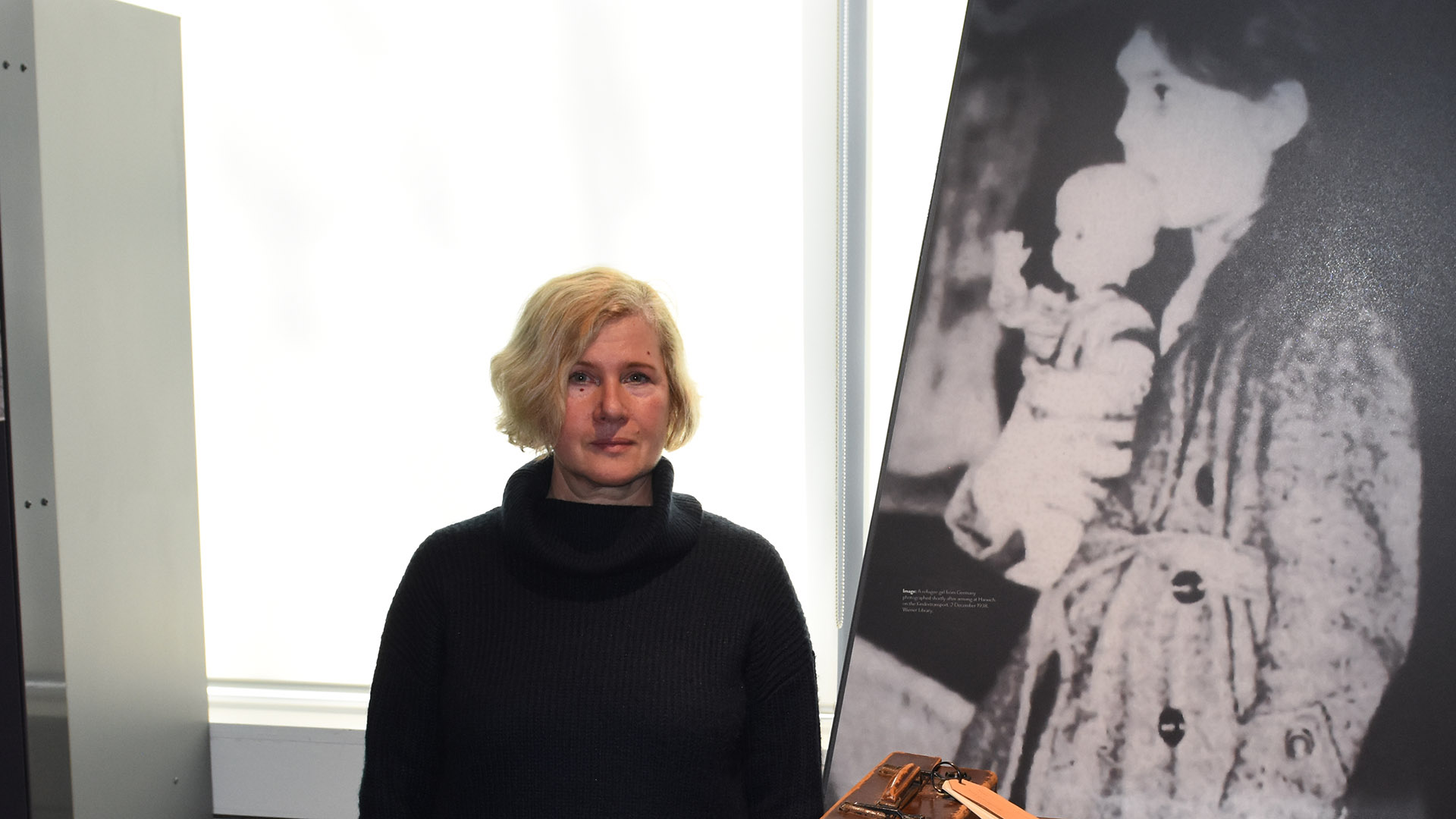 Ukraine textiles history expert Tatiana Perga visits university - University of Huddersfield