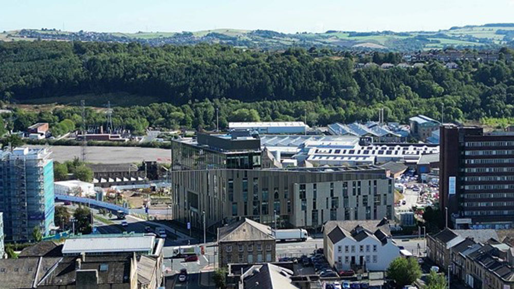 Guided tour of the Daphne Steele Building - University of Huddersfield